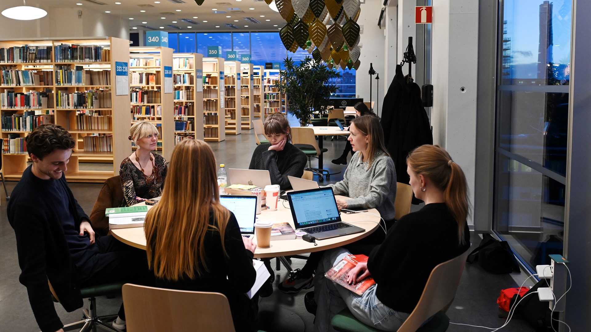 Writing Centre and support | Student web