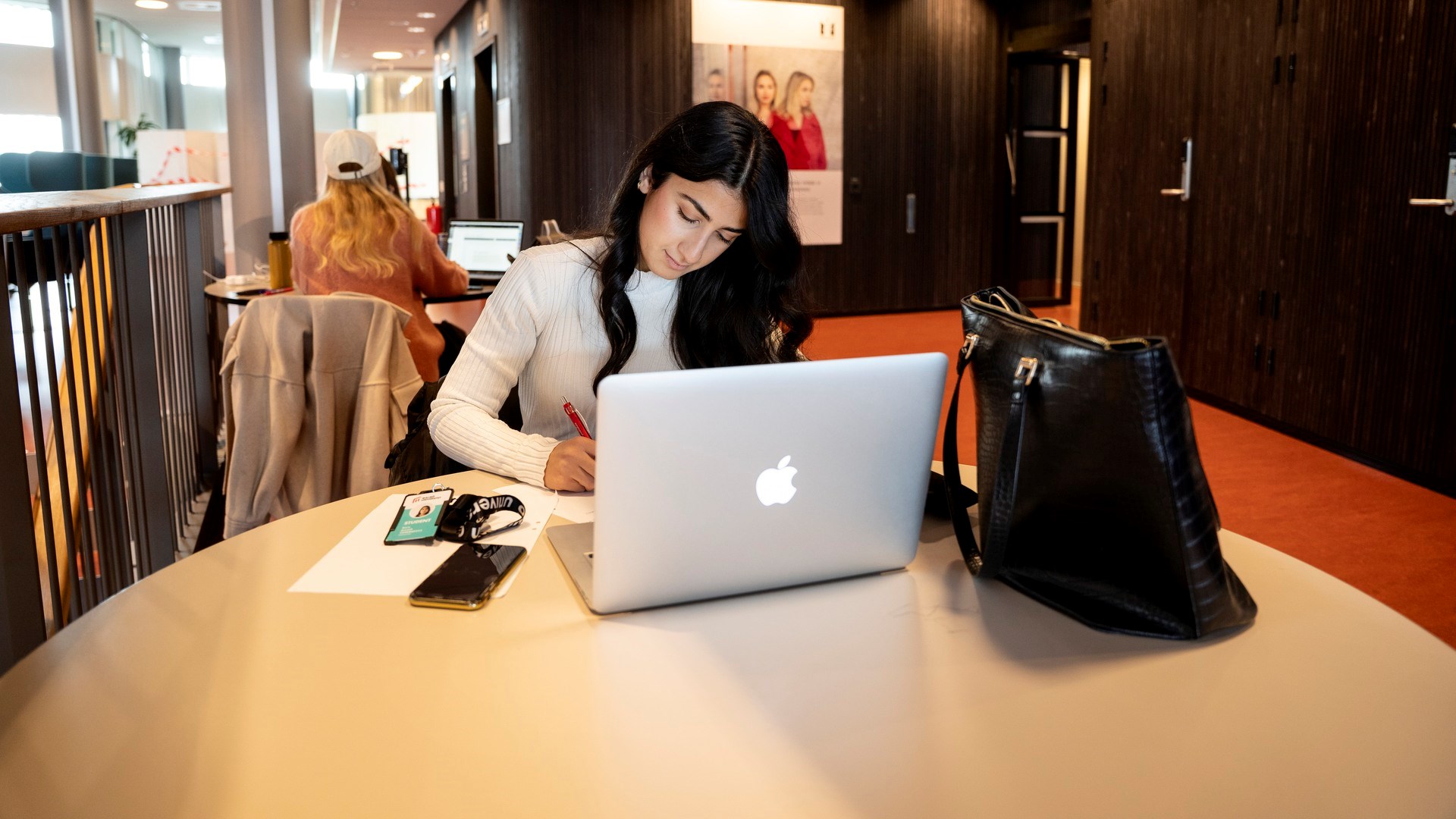 Dina studier och AI | Studentwebben